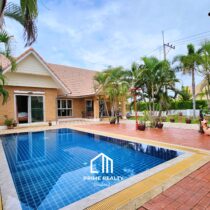 Stunning 4-Bedroom Lakeside Home - Prime Realty Thailand